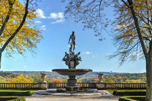 7 things to do in Tarrytown, New York in October – Travels With The Crew